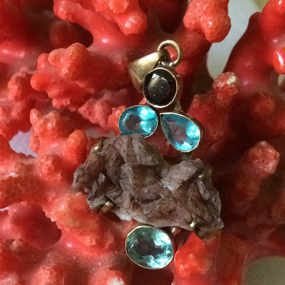 Vintage | Jewelry | Vintage Viper Multi Stone Pendent | Poshmark